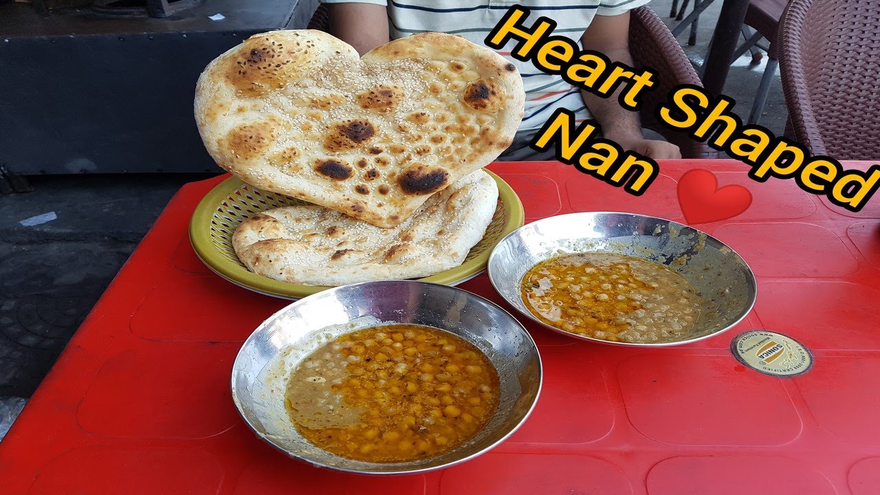 Heart Shaped Nan & Chanay in Lahore || Iftekhar Nan Chanay Daroghawala ...