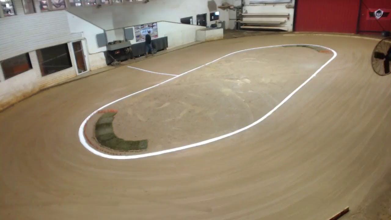 Bumps and Jumps RC Speedway - YouTube