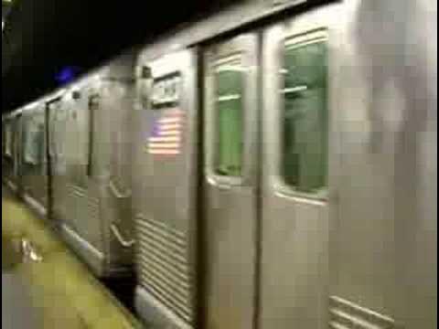 MTA New York City Subway : Chambers Street Bound R42 J Train @ Canal Street - YouTube