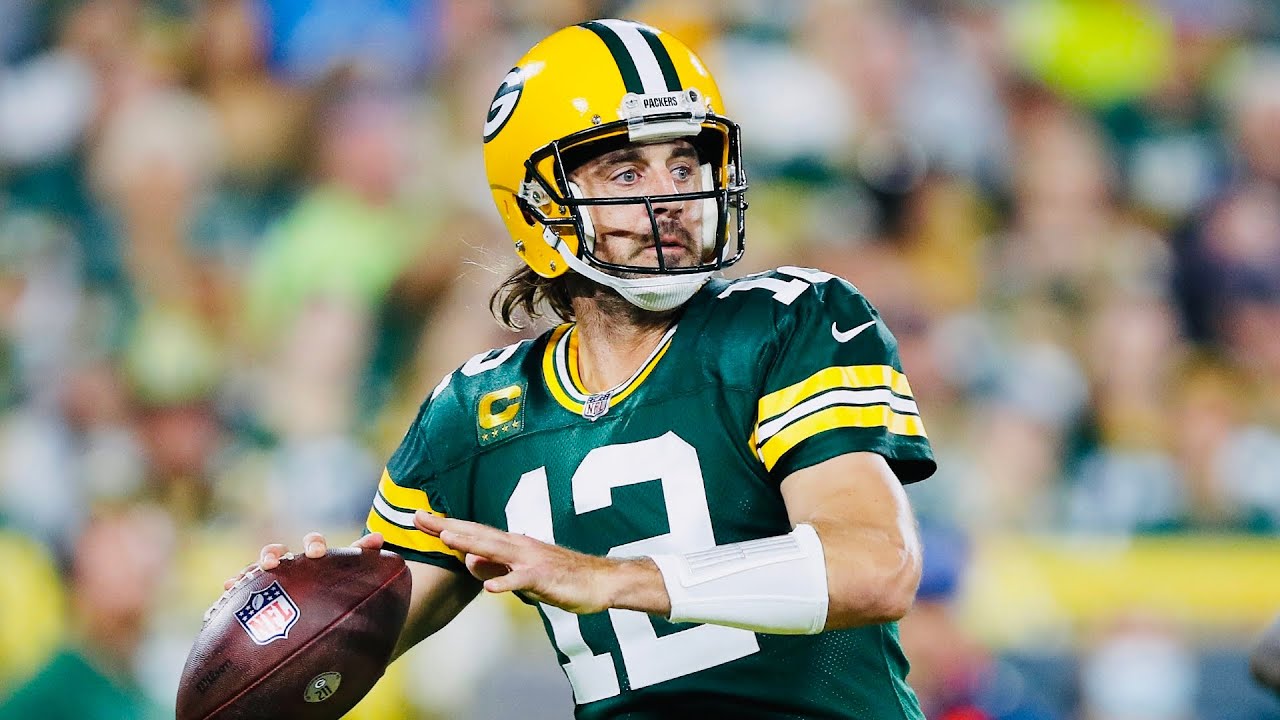 Aaron Rodgers 2021 Regular Season Highlights - YouTube