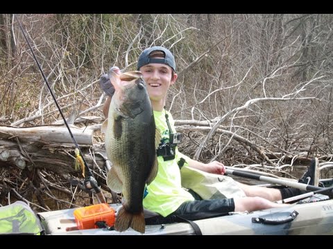 Virginia Bass Fishing 4 Fish 27+ Pounds | Four Brothers Outdoors - YouTube