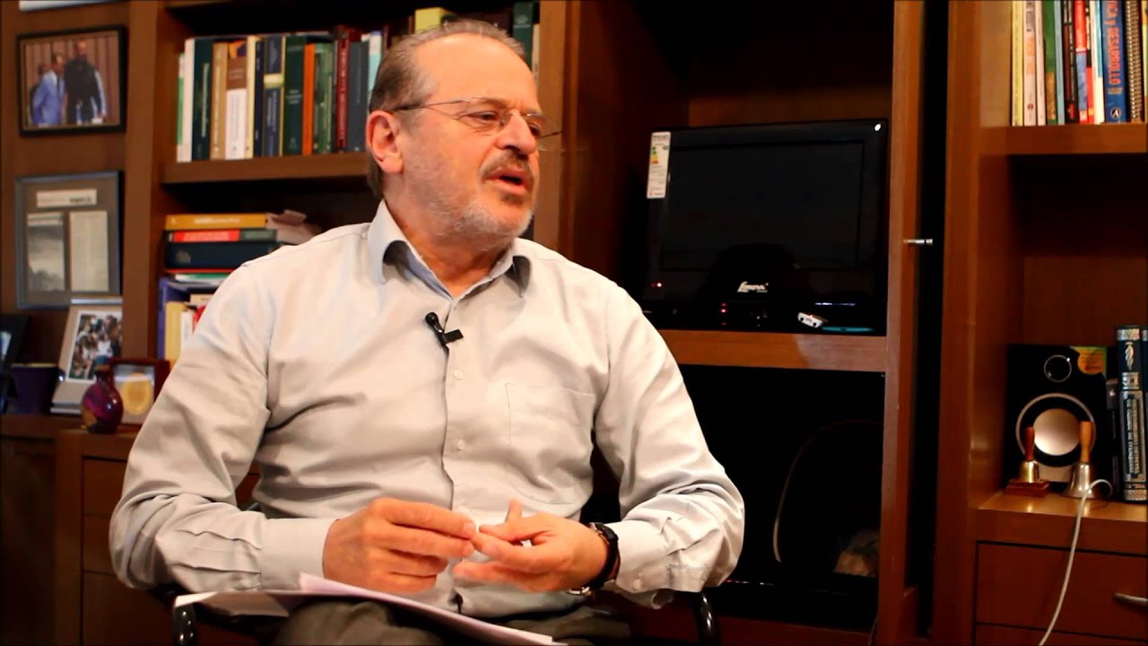 Entrevista especial com Tarso Genro - YouTube