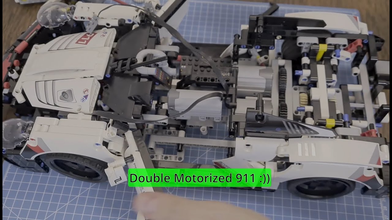 Make it alive - Easy way to make Double Motorized Lego 911 -- Porsche ...