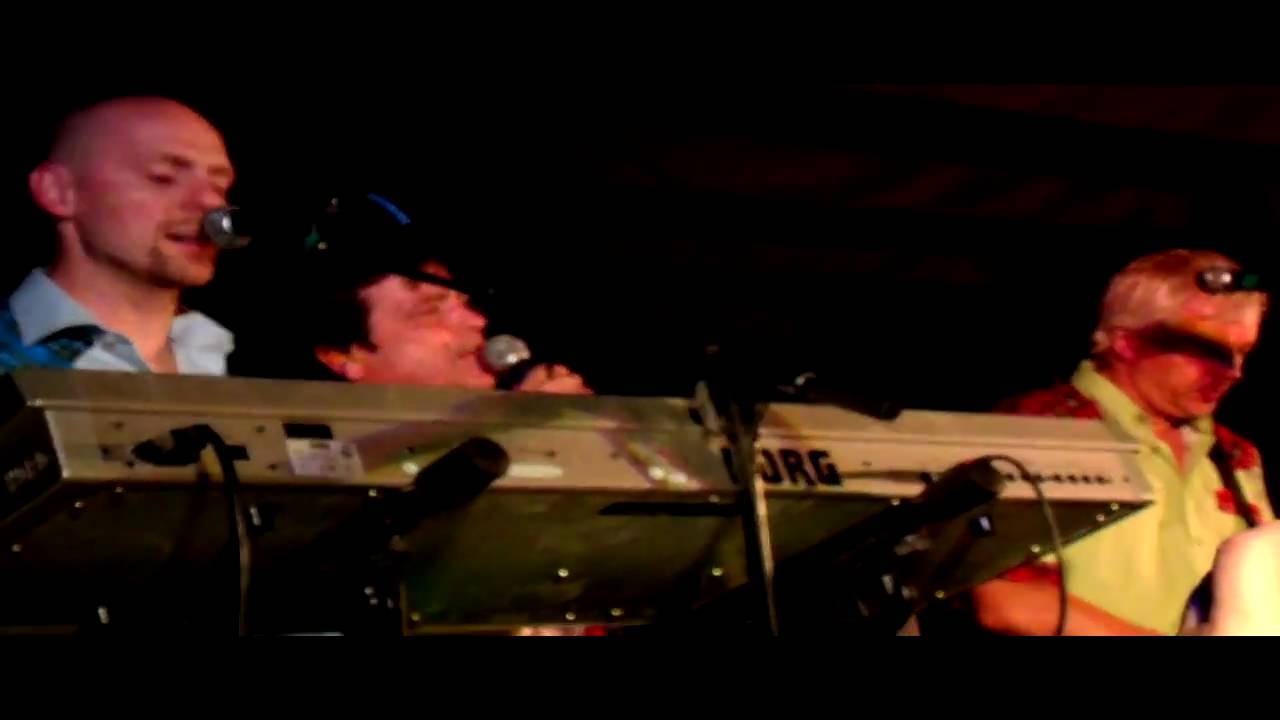 les mckeown, alan longmuir regeneration fan fest - YouTube