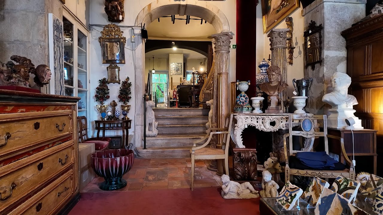 Solar Antiques – Loja com História 🪑 - YouTube