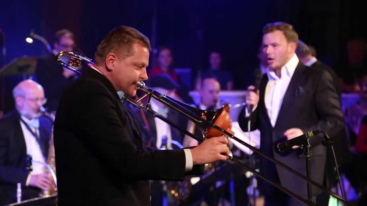 Swing is back - Jan Smigmator & Bohemia Big Band - YouTube