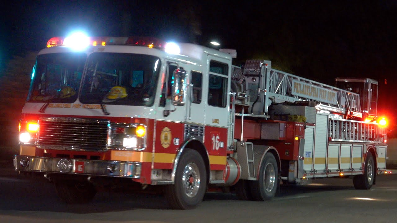 Philadelphia Fire Department Ladder 16 & Medic 46 Responding - YouTube