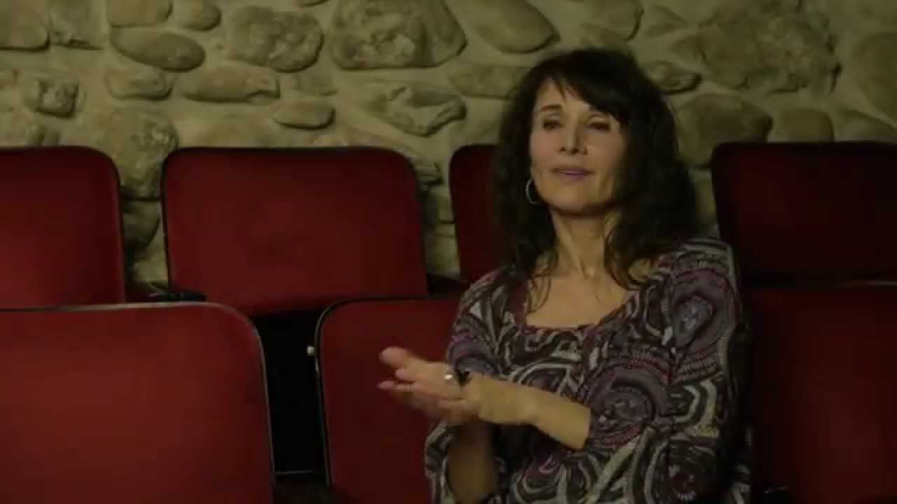 “Malgré les apparences” par Maria Mettral - YouTube