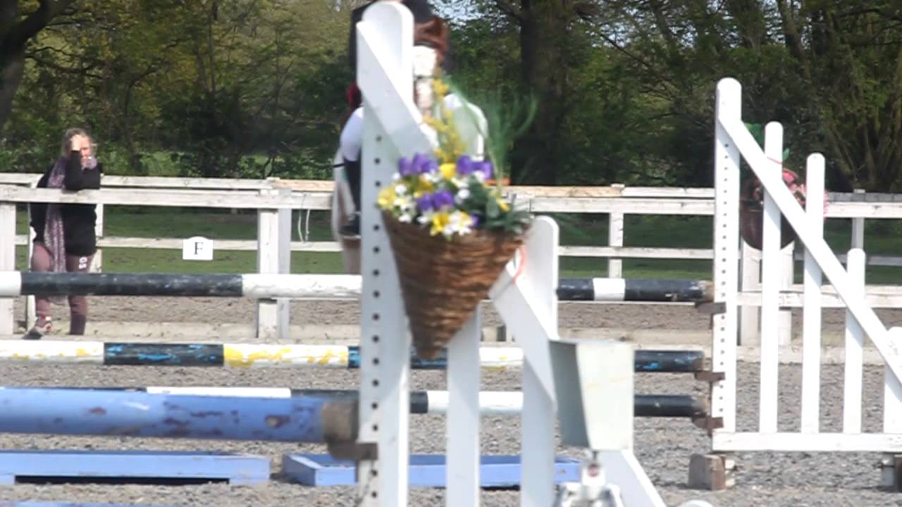 Sykehouse Arena - 95cm trailblazers - 7/05/2012 - YouTube