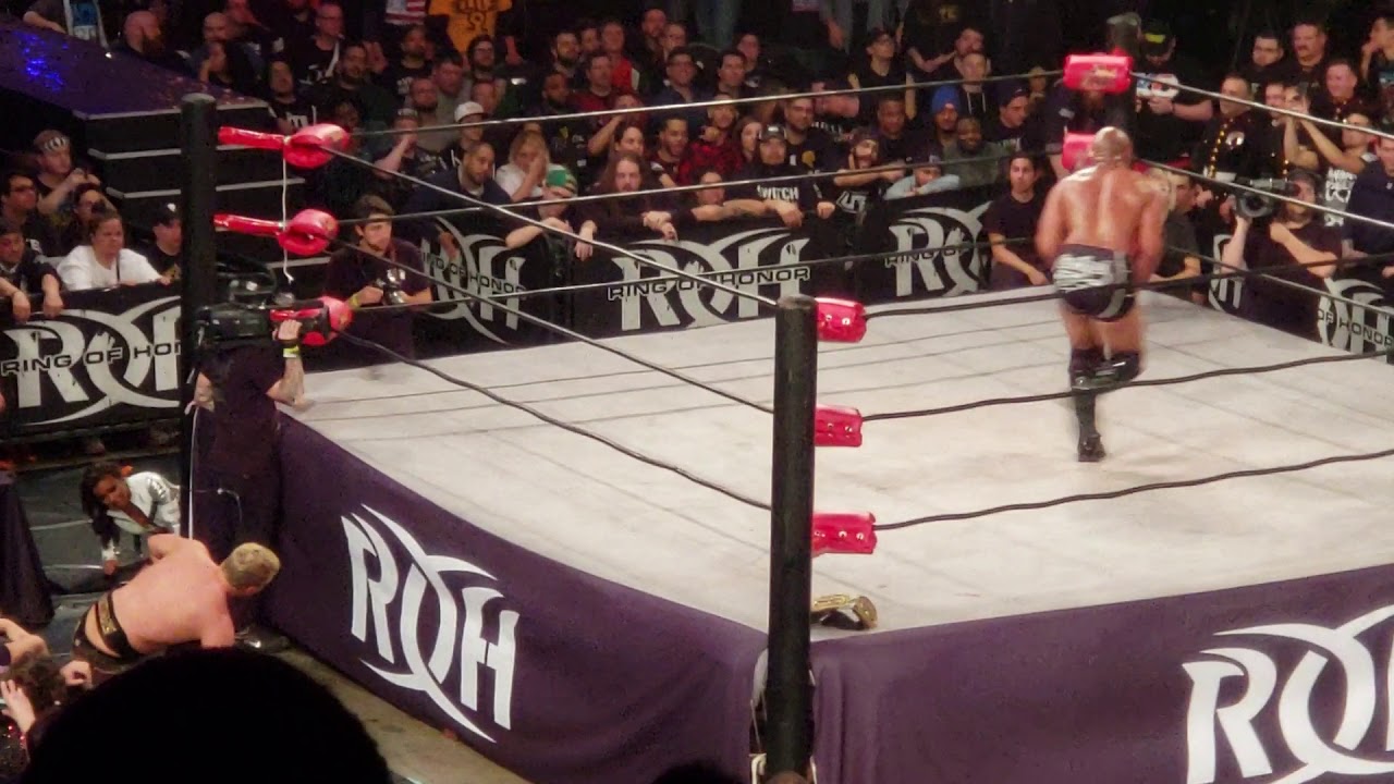Jay Lethal v Cody Final Battle'18 - YouTube