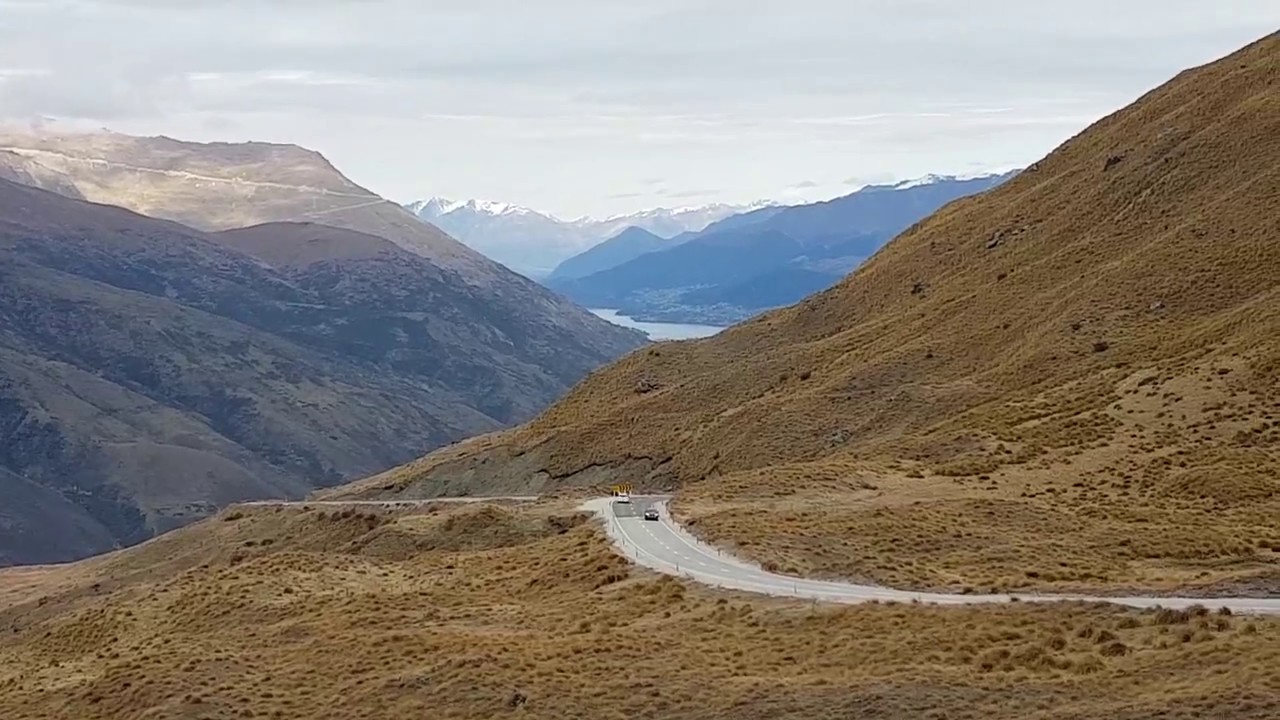 20171018 104419 mirante Crown Range Summit - YouTube