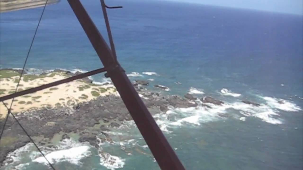 flying north shore - YouTube
