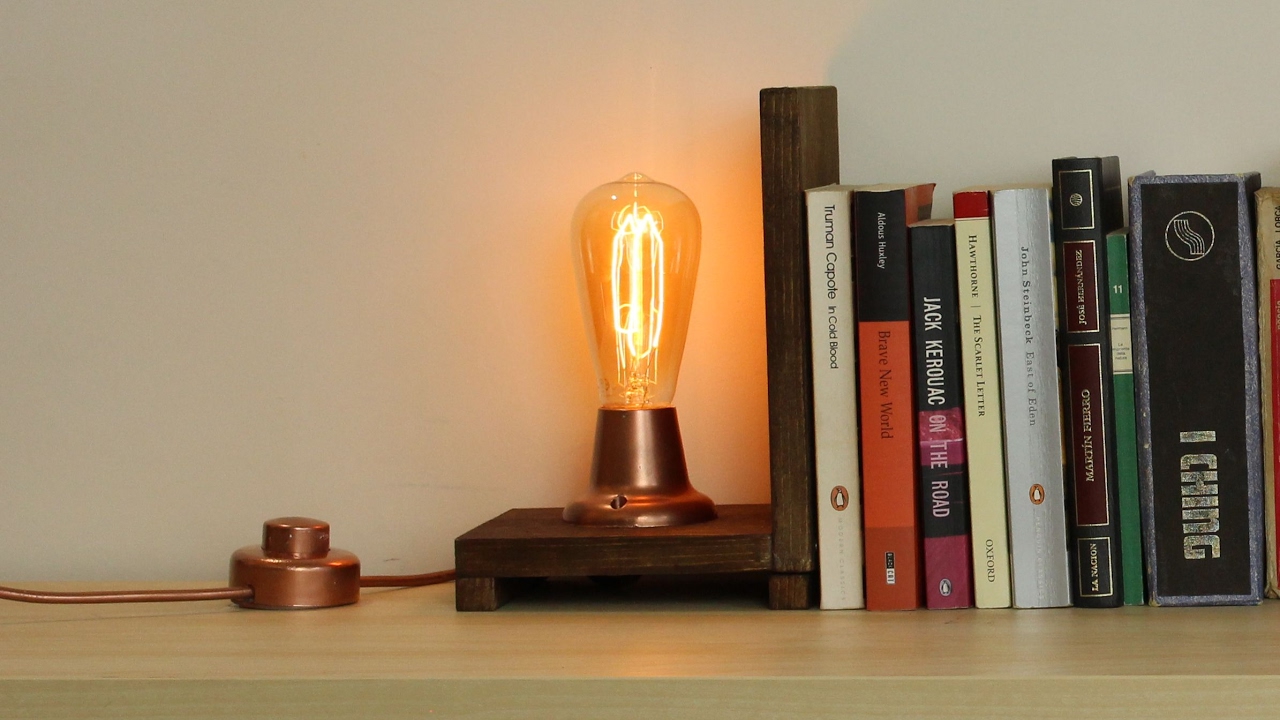 Edison Bulb Bookends Lamp - YouTube