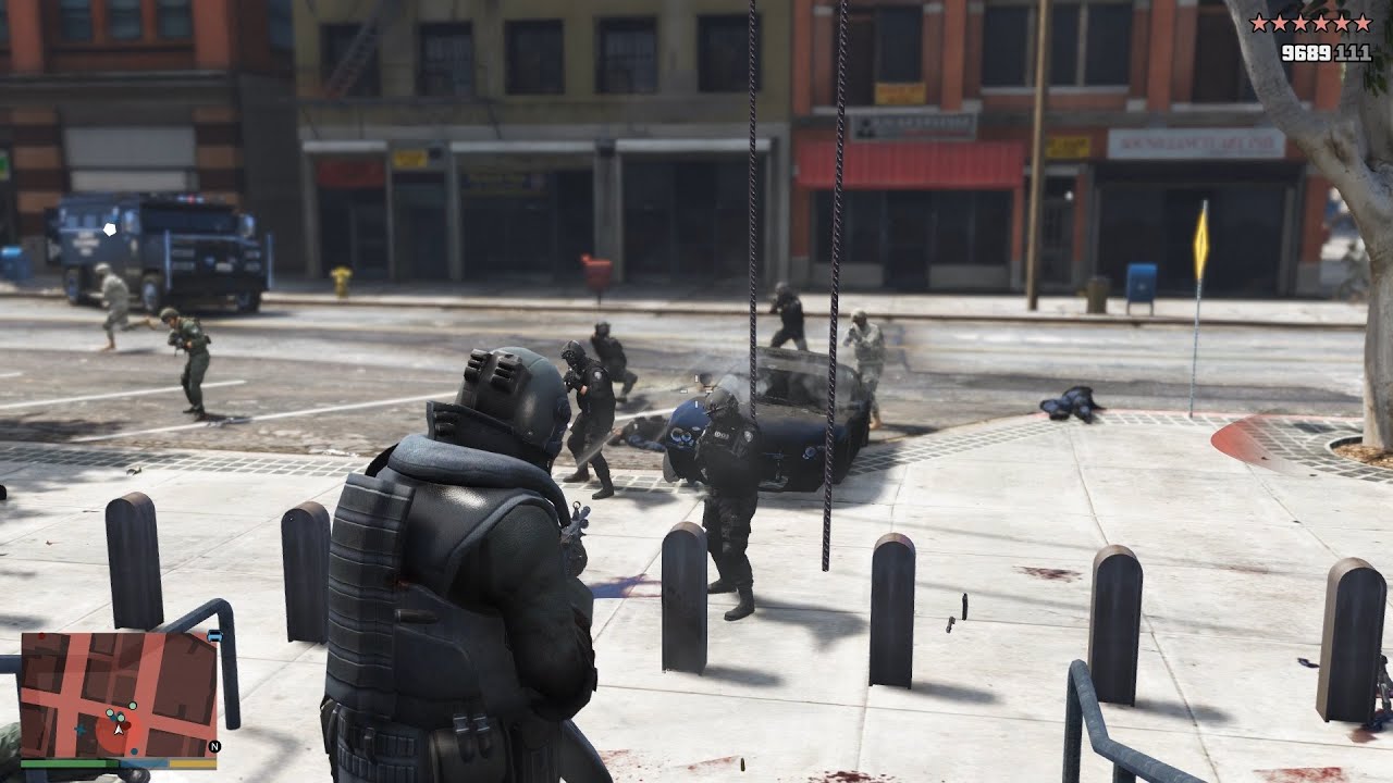 GTA V Michael & Trevor's Juggernaut Massacre at the Police Station + 10 ...