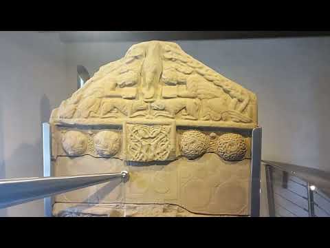 NC500 Pic5ish trail, Nigg stone, Carved Pictish Standing Stone Cross ...