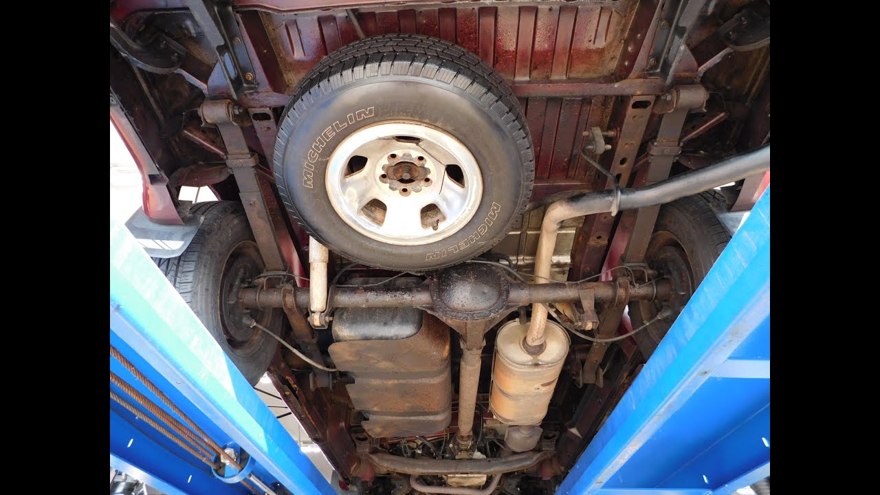 2002 Chevrolet Astro LS 4.3 Vortec Detailed Undercarriage Video ...