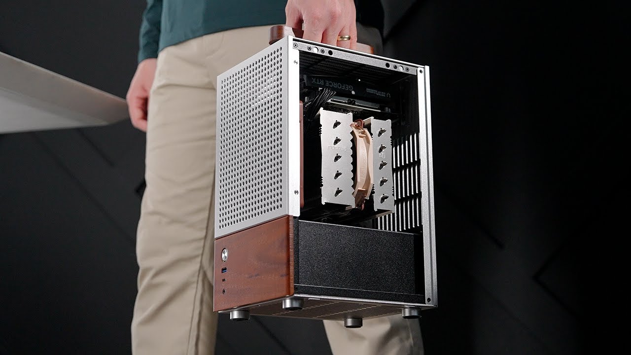 Lunchbox 4.0 Gaming PC - YouTube