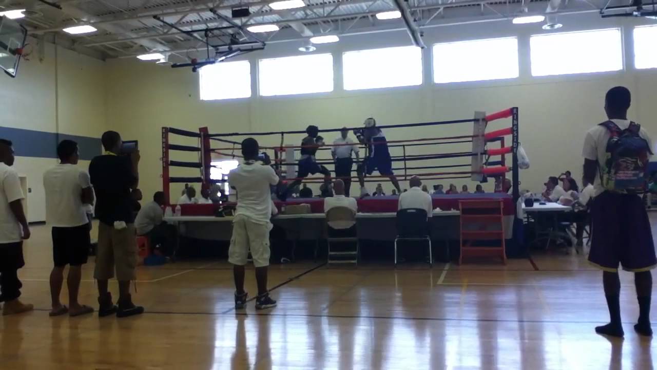 Davonte Harris boxing - YouTube