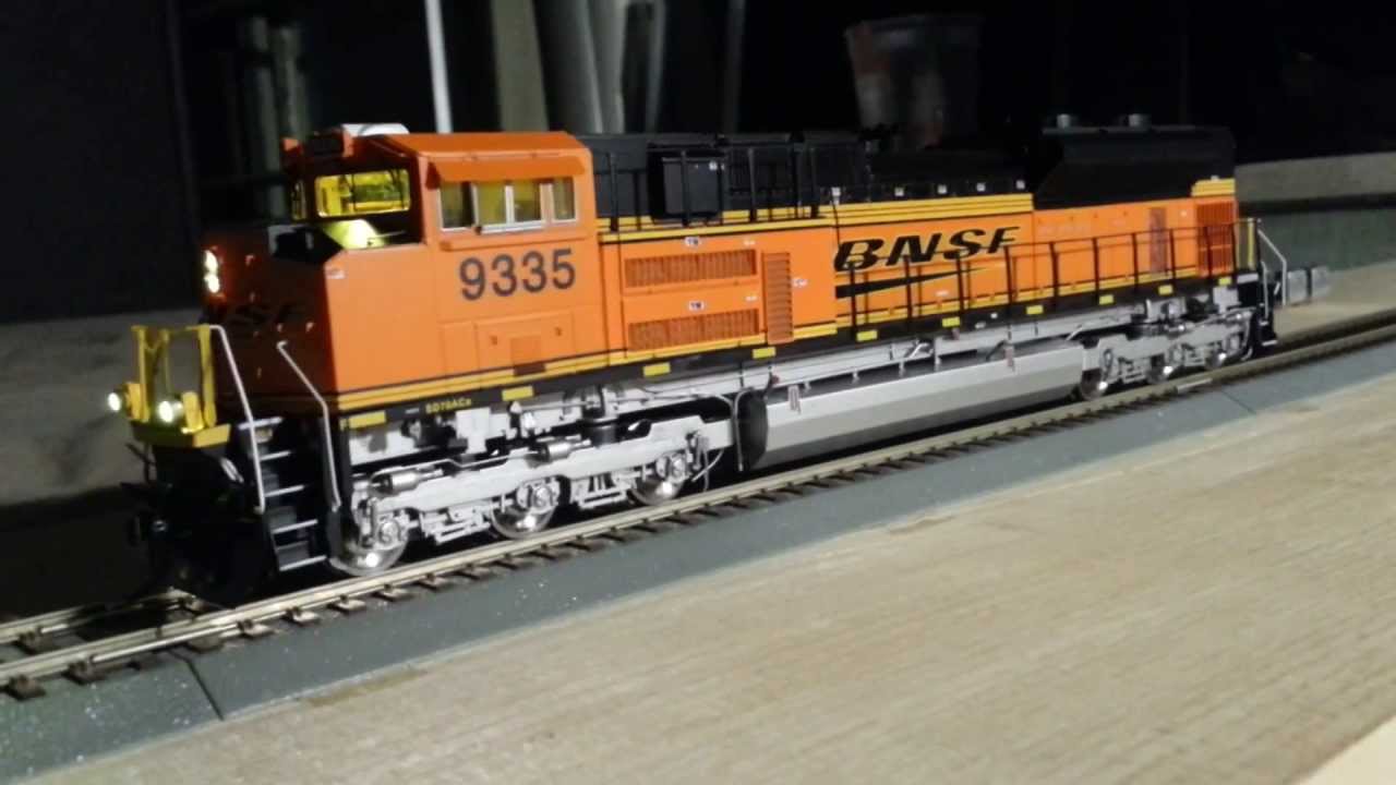 Athearn Genesis SD70ACe ESU LokSound Decoder Installation (Build Log No ...