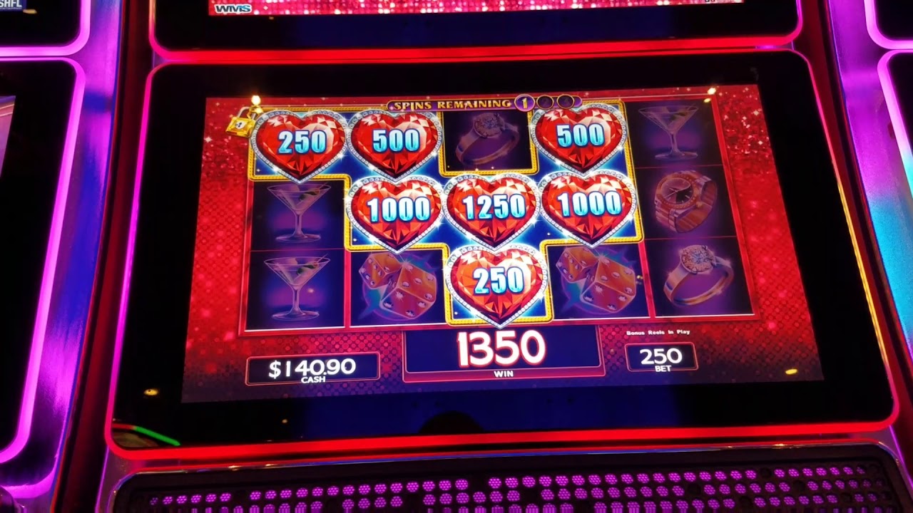 Lightning Link vs. Lock It Link *Which is better?" Nice Wins - YouTube