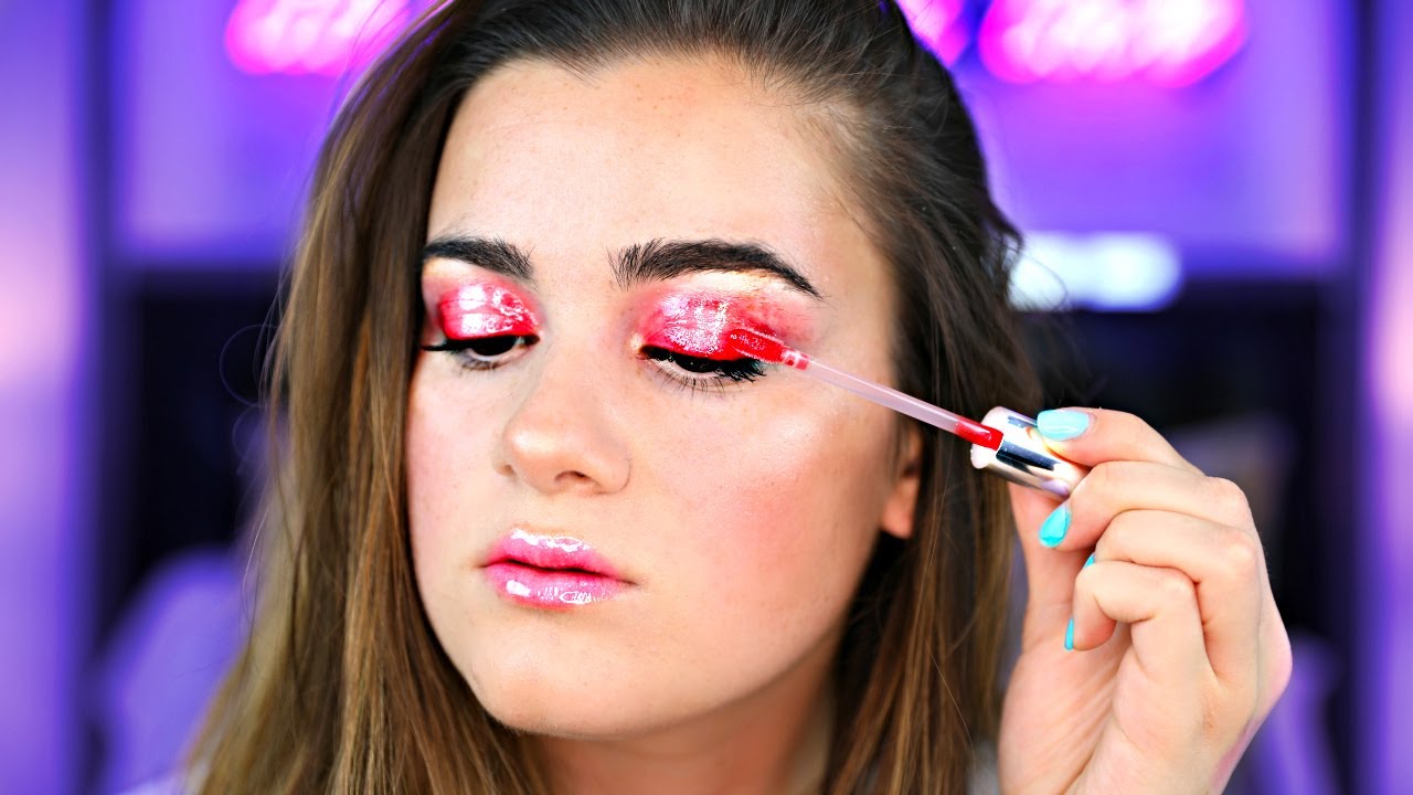 Little Girl Makeup Tutorial Smells Lip Gloss | Makeupview.co