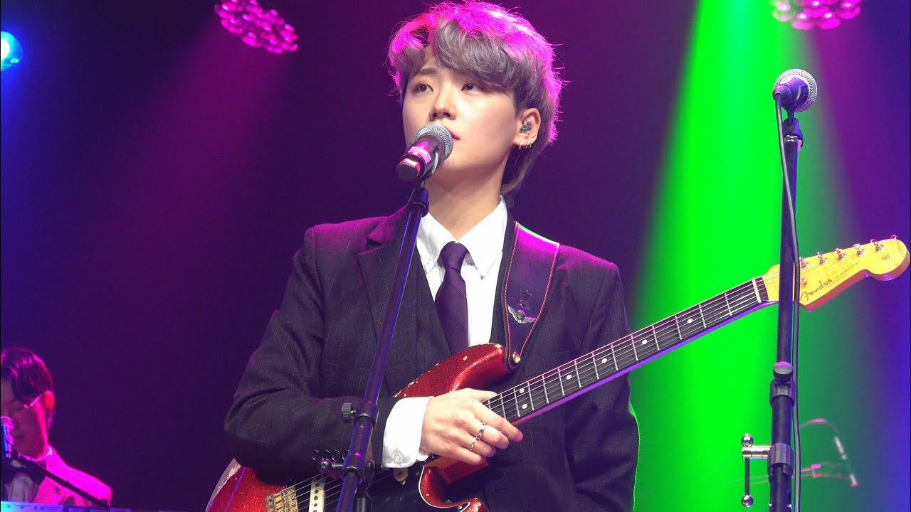 [4K] 211220 터치드(TOUCHED) - Where Am I Going @터치드 1st EP앨범 "Purple" 발매기념 ...