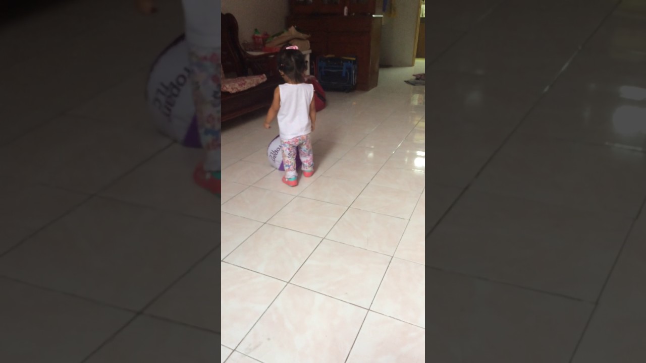 Sipa Sipa Ball :) - YouTube