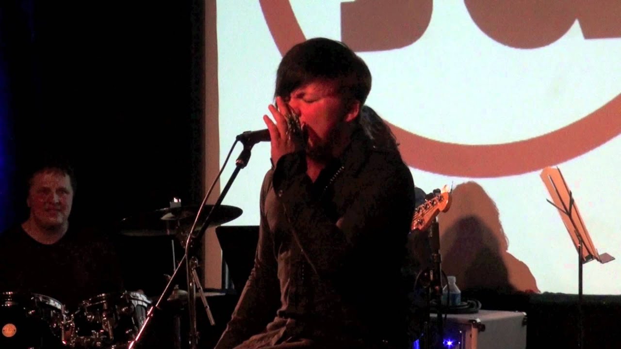 Sir Castanon - Masquerade (Acoustic) - YouTube