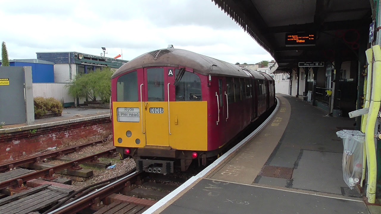 Ryde Esplanade Railway Station - Saturday 27th June 2020 - YouTube