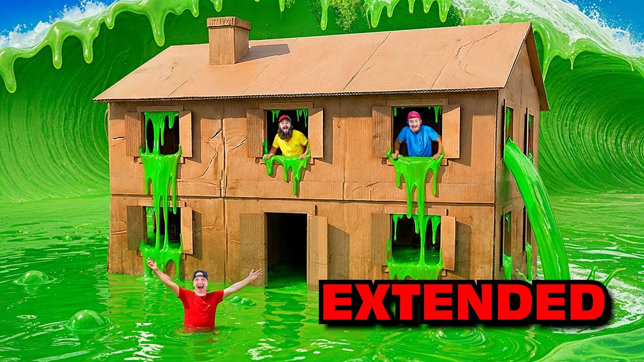 Escaping 7 EXTREME Cardboard HOUSES! - EXTENDED - YouTube