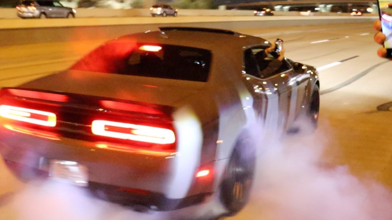 Street Racers TAKEOVER Chill Car Meet in HOUSTON! Challenger LOOSES ...