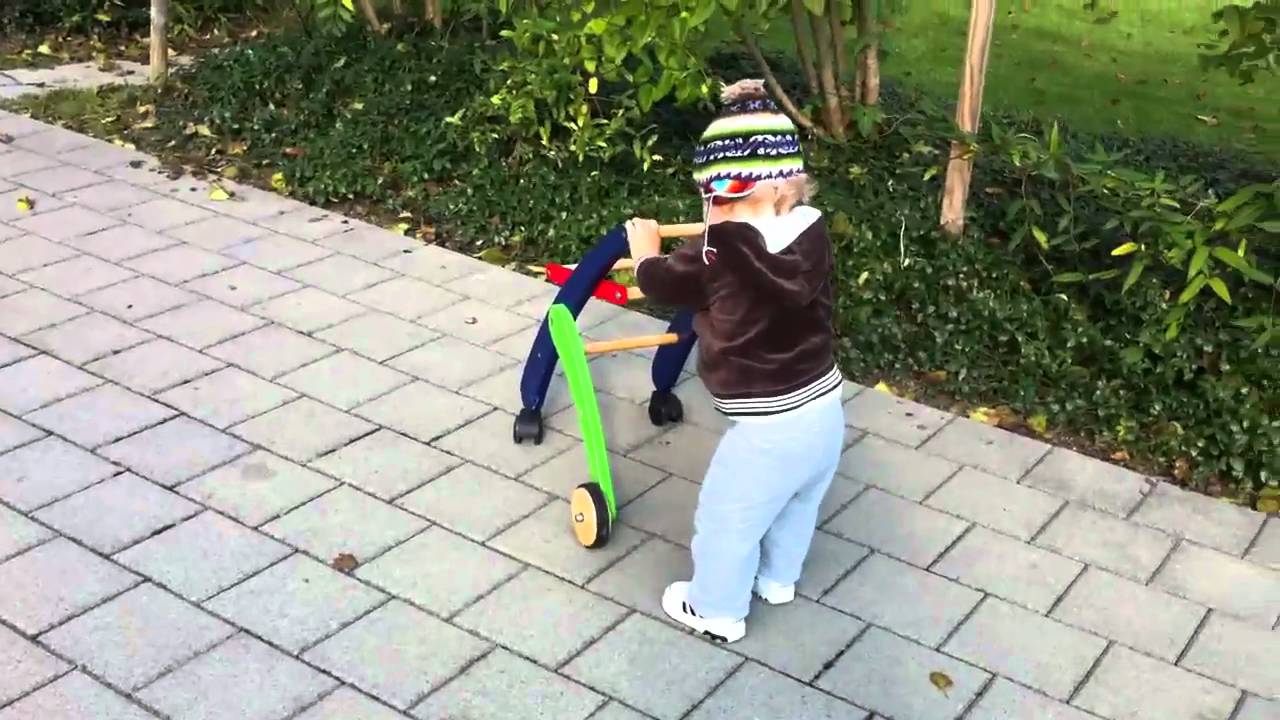 Felipe Correia - YouTube