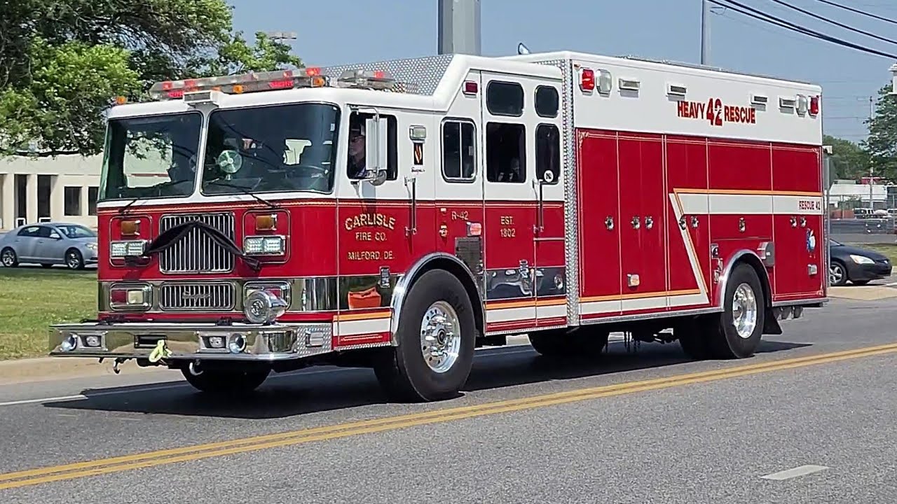 Carlisle Fire Company Rescue 42 Responding - YouTube
