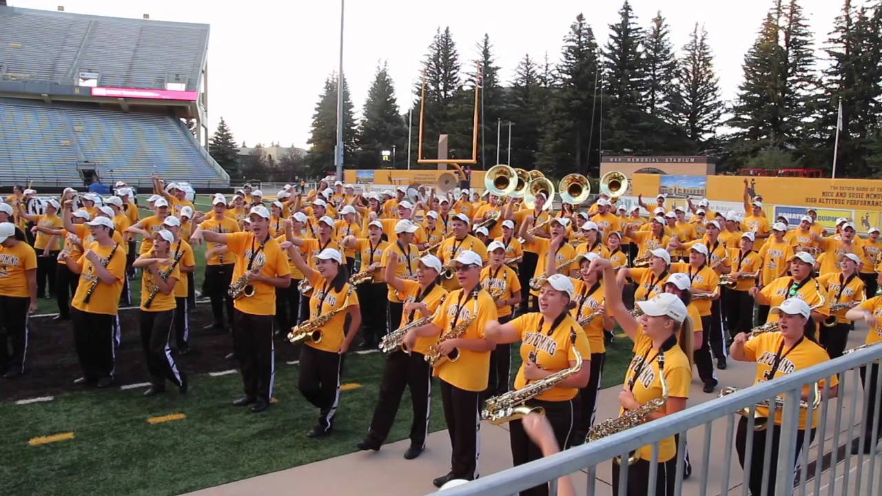 2016 University of Wyoming Marching Band Performs Beer Song - YouTube
