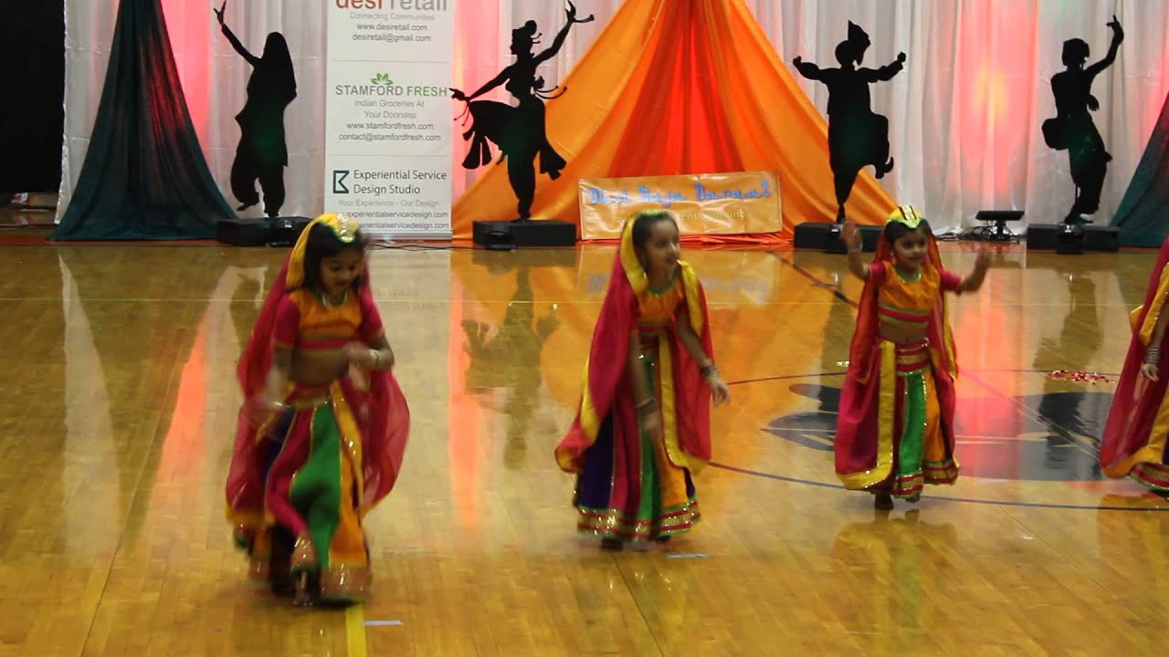 deepika dance for radha teri chunri - YouTube