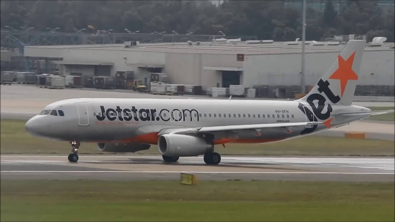 Jetstar Airbus A320-232 [VH-VFH] Takeoff Sydney Airport - YouTube