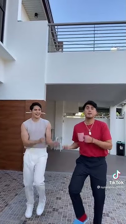 Ruru Madrid (Tiktok) #ricoricochallenge - YouTube