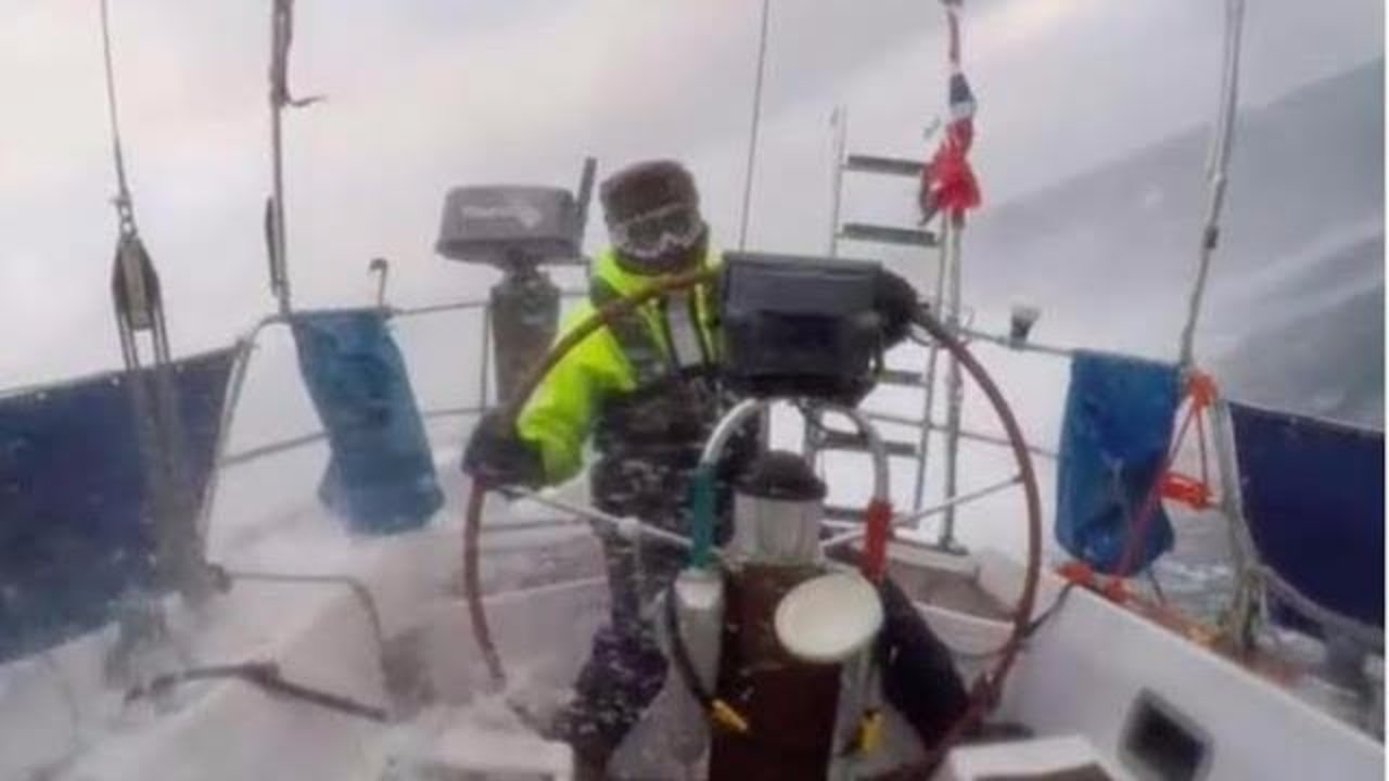 Extreme sailing, Crossing the North Sea winter extreme Sailing ...