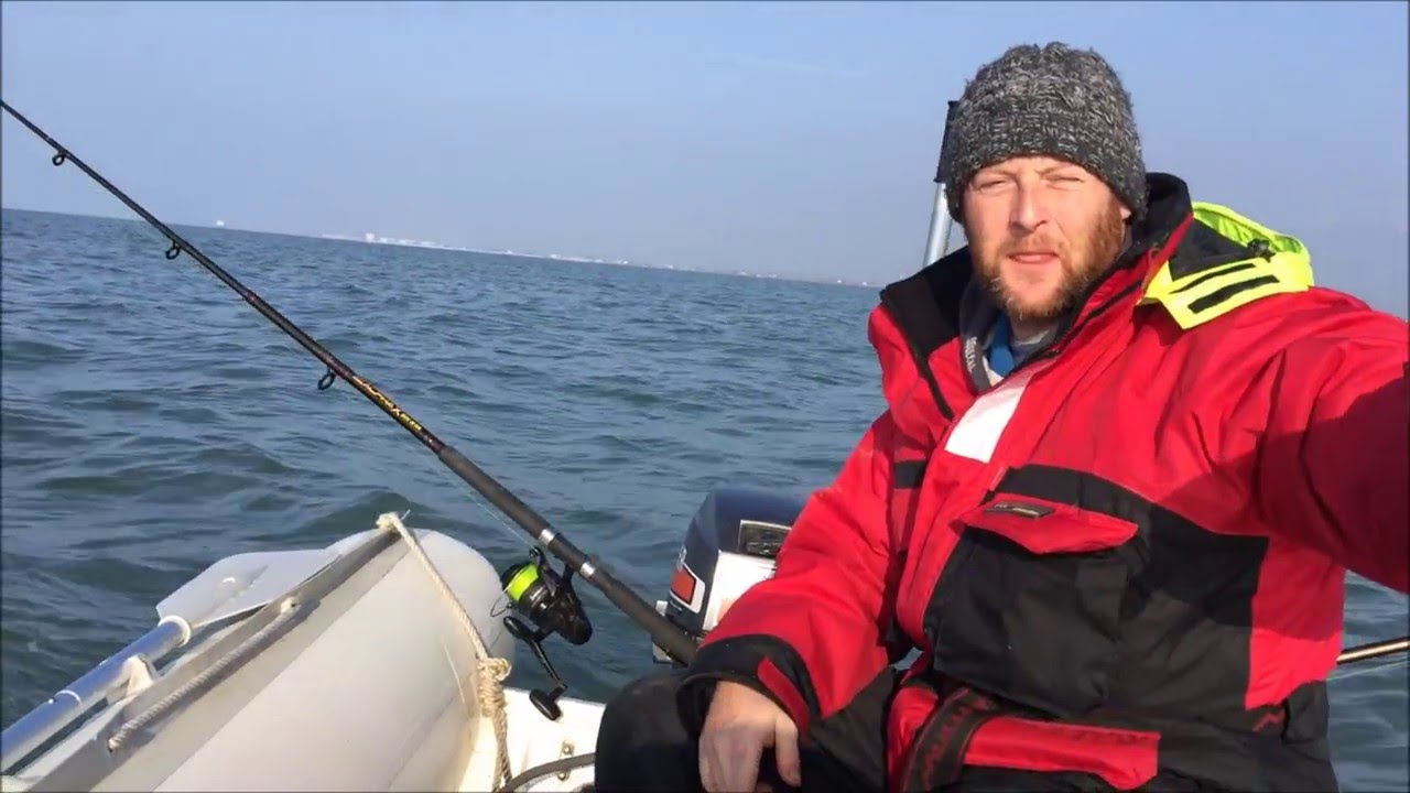 How to make chum rubby dubby - fantastic fishing show - YouTube