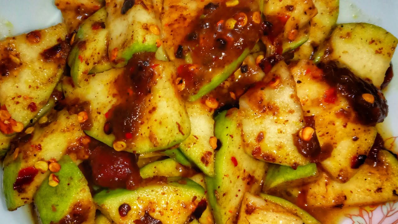 Yummy Masala Guava/Bangladeshi street Food/Mouthwatering special Tasty ...