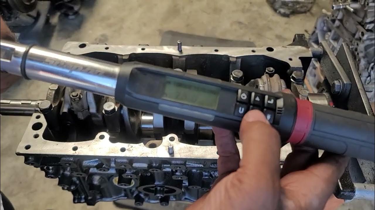 Toyota 22R install rod bearings # Toyota #22R # Install Rod bearings ...