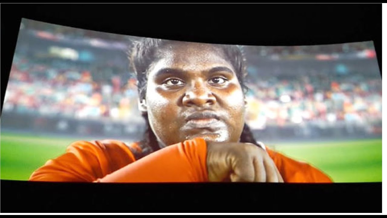 Bigil - pandiyamma--gundamma - goal scene. - YouTube