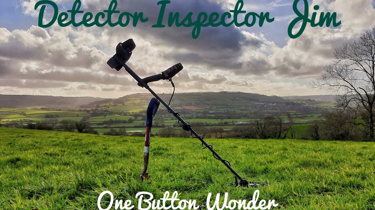 One Button Wonder. Metal detecting on an east devon farm - YouTube
