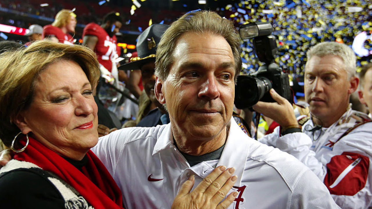 Terry Saban talks Alabama Homecoming & New Tradition - YouTube