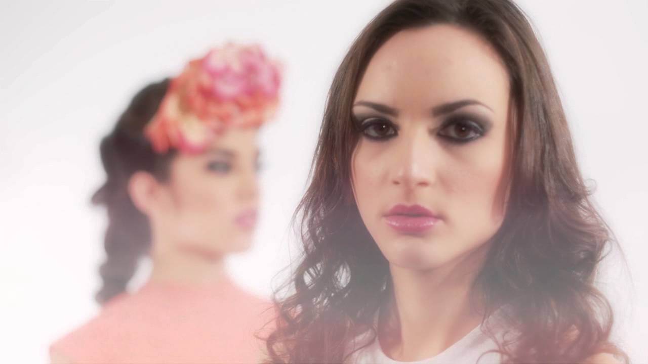 Video Publicitario - Circus Glam 2014 - YouTube