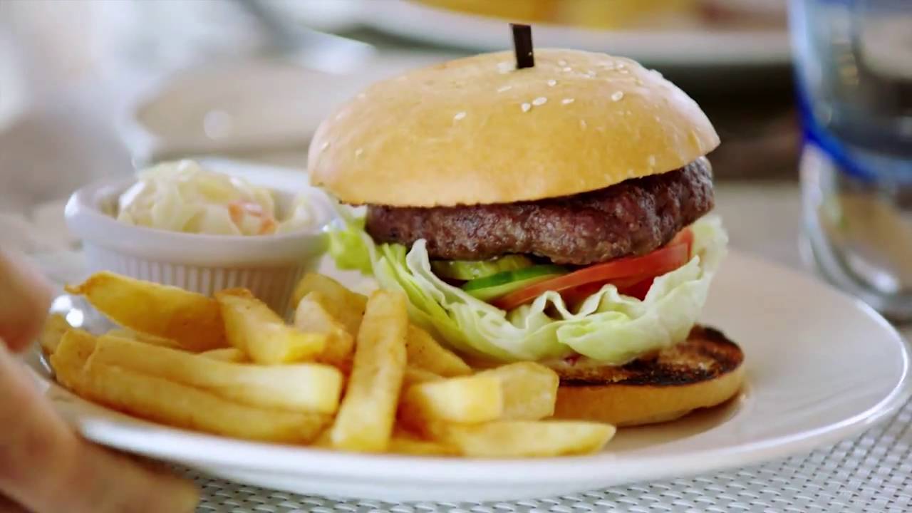 Fred Olsen - Dining on board - YouTube