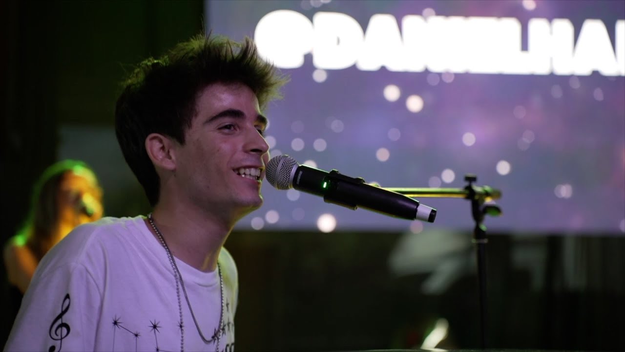 Daniel Haro - MOMENTOS [ROCK] (En Directo en Vibratorrent 2024) - YouTube