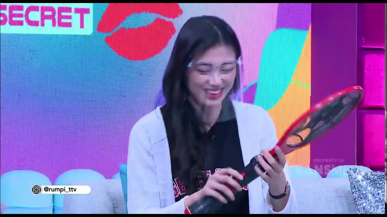 Ternyata Si Cantik Desy JKT 48 Fasih Ngomong Ngapak | RUMPI (30/7/20 ...