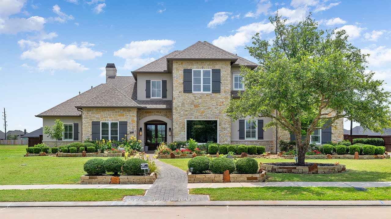 Luxury Home on 3/4 Acre with Pool & Pavilion | 7411 Palmetto Spgs Trl ...