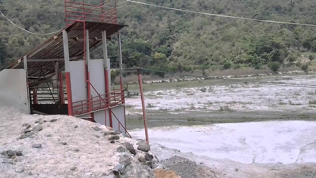 Iron Sand and Construction Sand Mine, Zambales Philippines (1) - YouTube